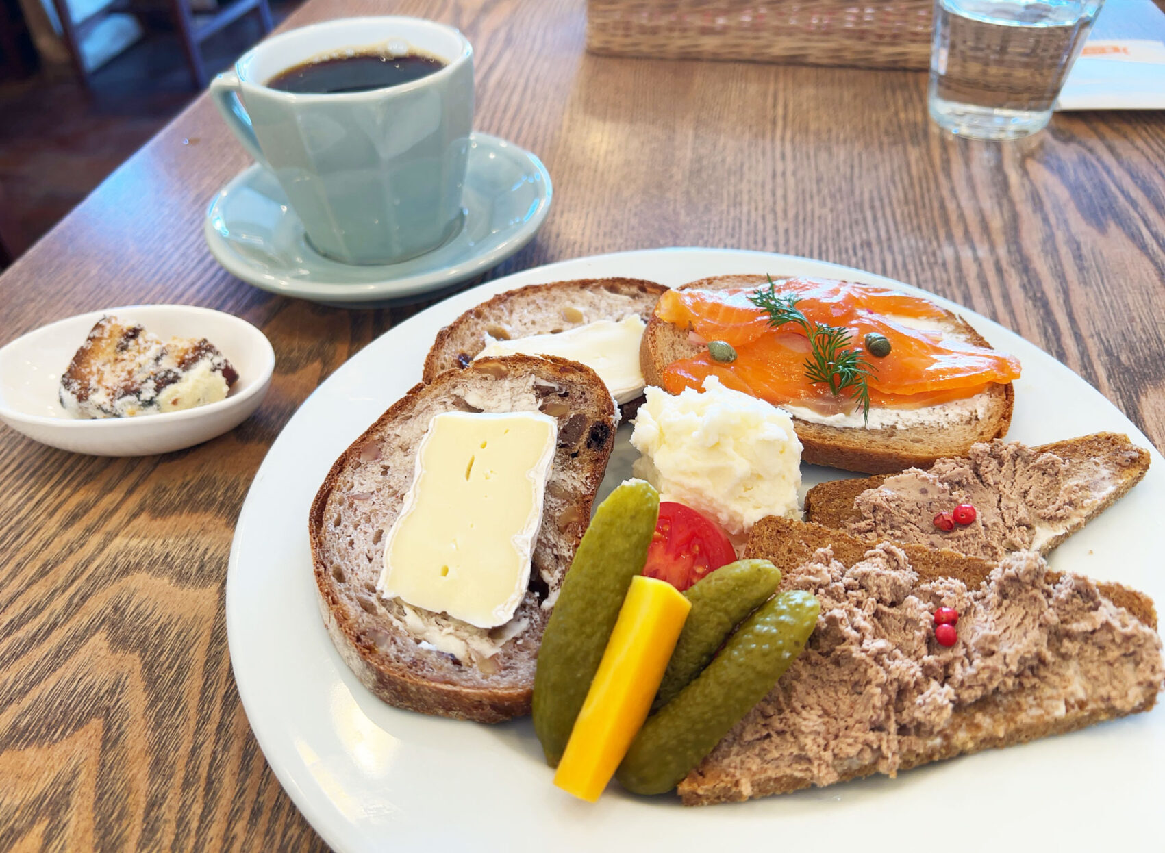多くの人に親しまれ続けるドイツパンのお店『Bergfeld雪ノ下本店』 | 鎌倉観光なら [ バズトリ -BUZZ TRIP Kamakura ...